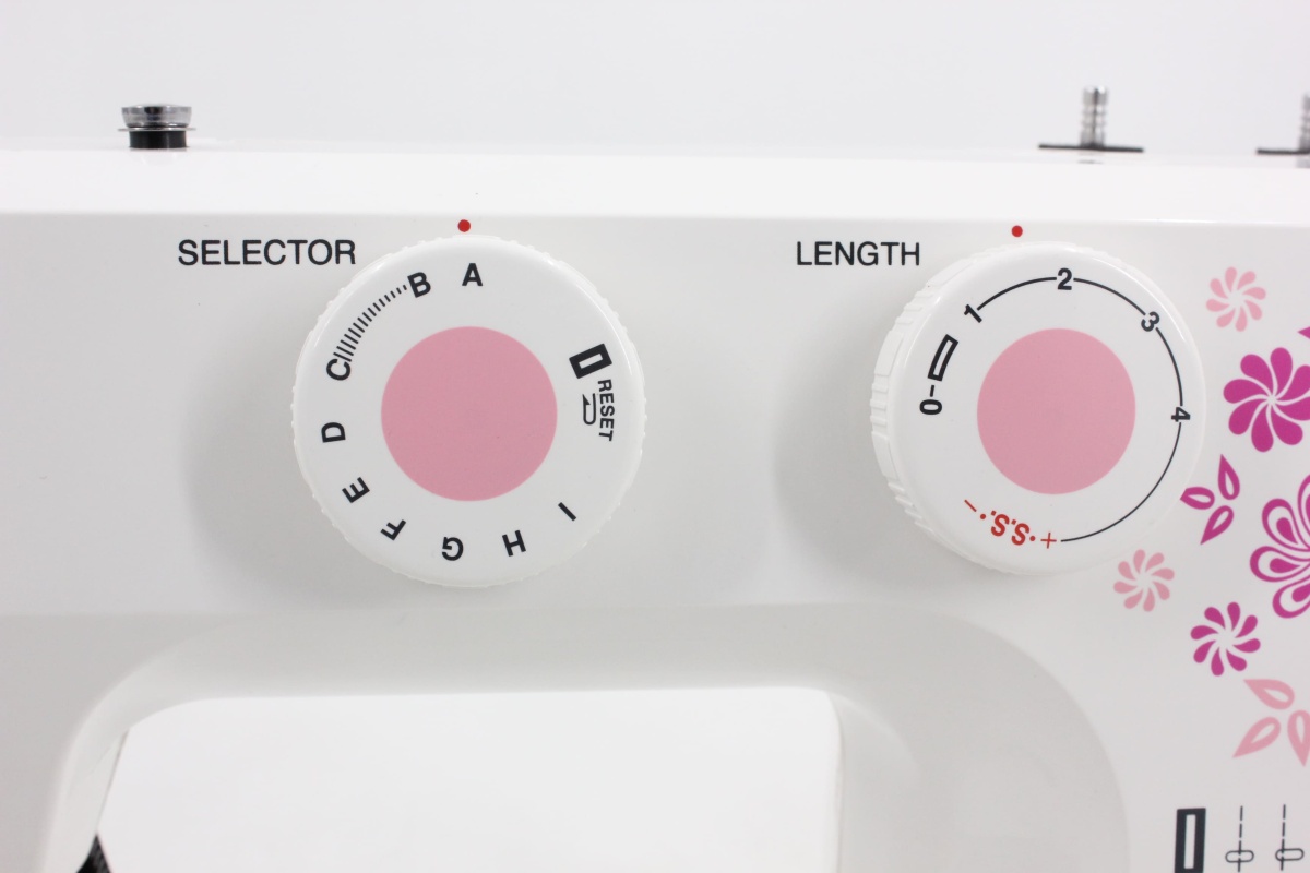 Швейная машина Janome 16s Beauty — купить по цене 19550.00 Р | Магазин ...